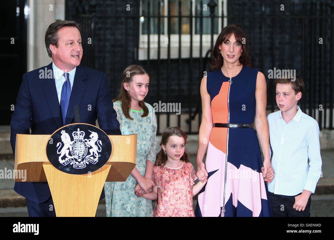 David Cameron and his wife, Samantha, along with their children, leave ...