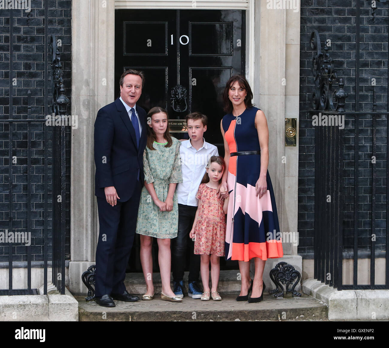 David Cameron and his wife, Samantha, along with their children, leave ...