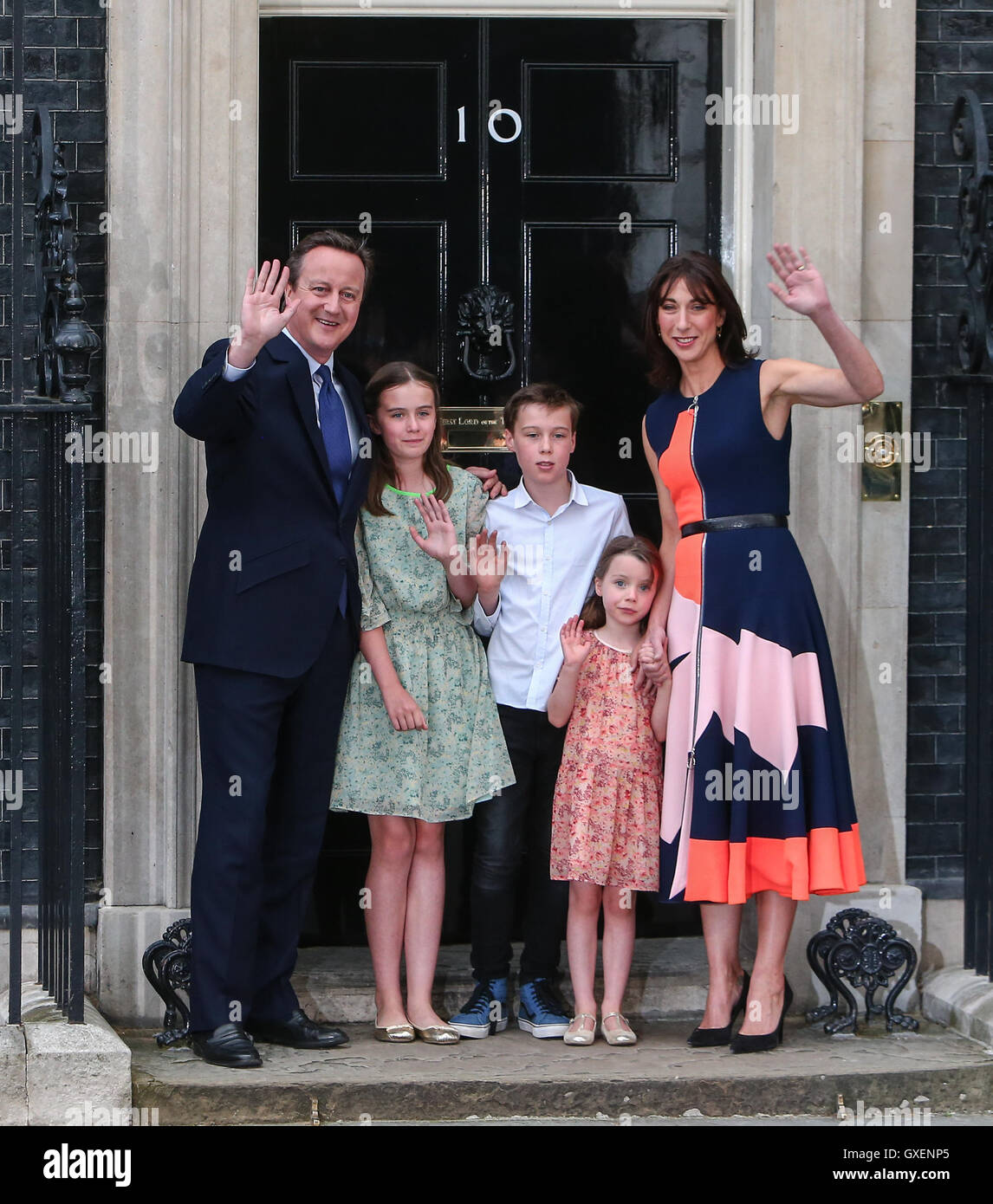 David Cameron and his wife, Samantha, along with their children, leave ...
