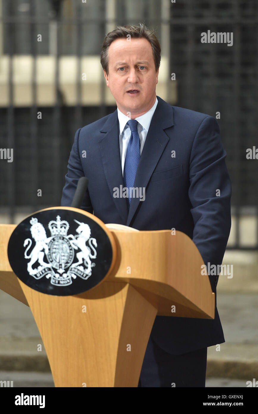 David Cameron resigns as Theresa May is appointed new Prime Minister at ...