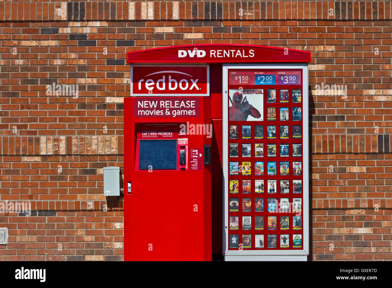Redbox Machine High Resolution Stock Photography and Images - Alamy