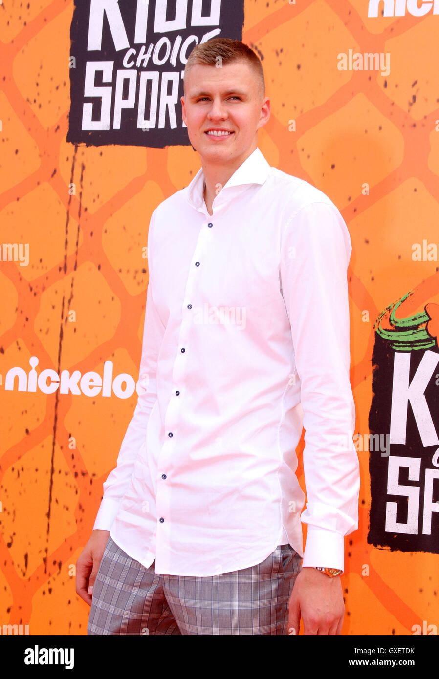 Kristaps porzingis hi-res stock photography and images - Alamy