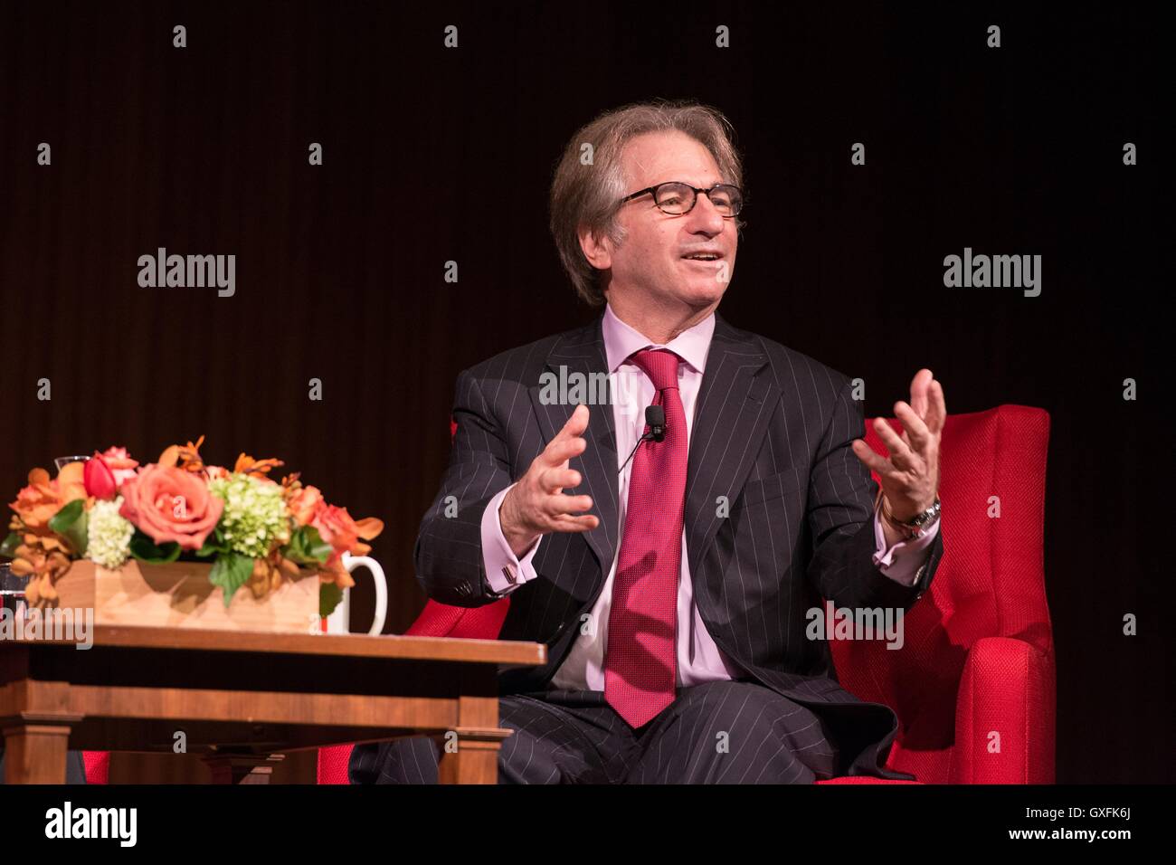 Barry scheck hi-res stock photography and images - Alamy