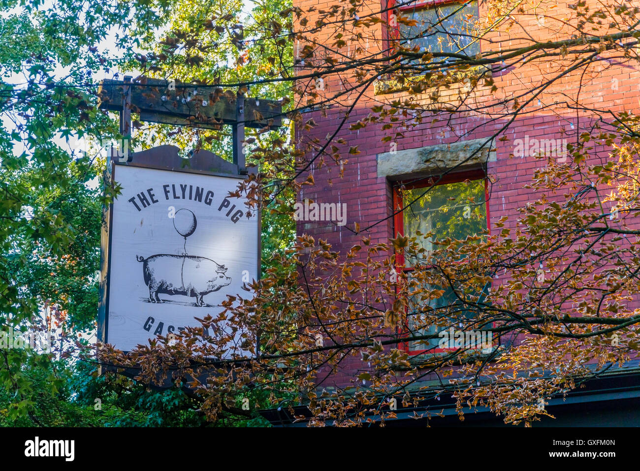 The Flying Pig sign, Gastown, Vancouver, British Columbia, Canada Stock ...