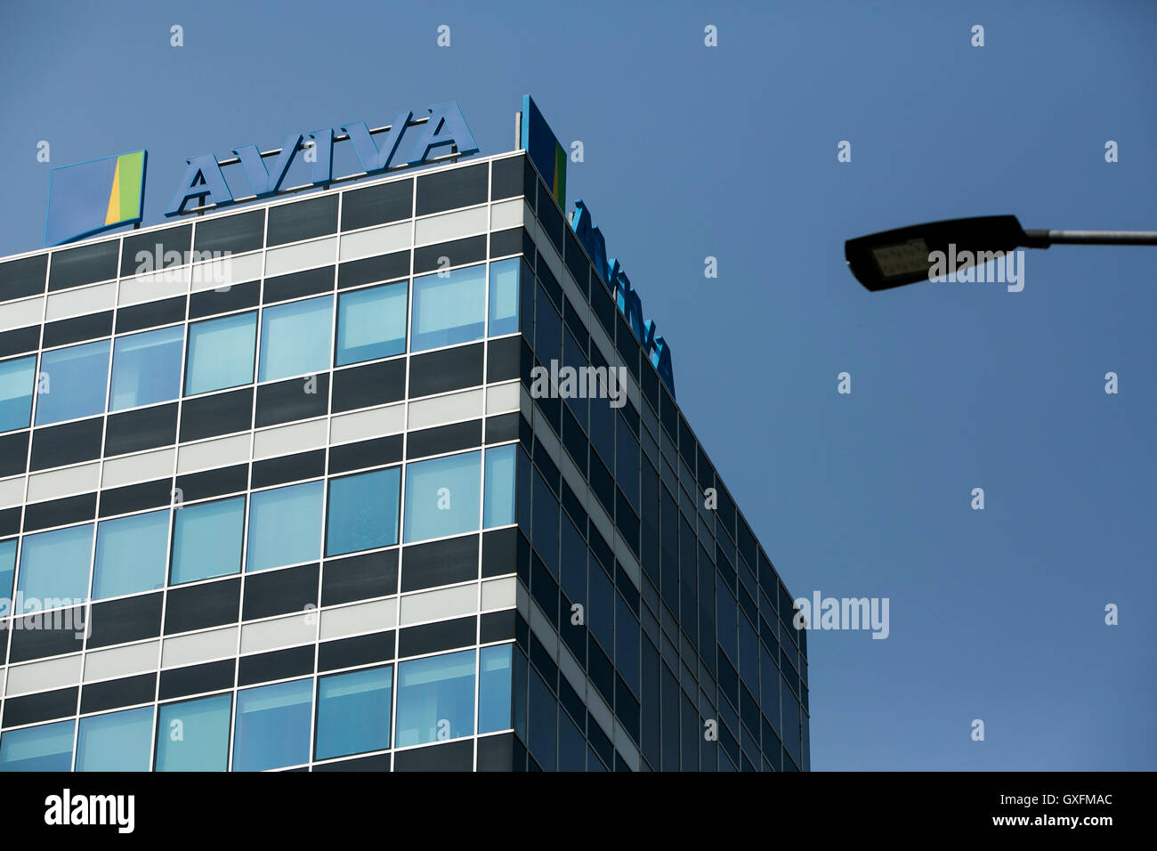 Aviva Logo Stock Photos & Aviva Logo Stock Images - Alamy