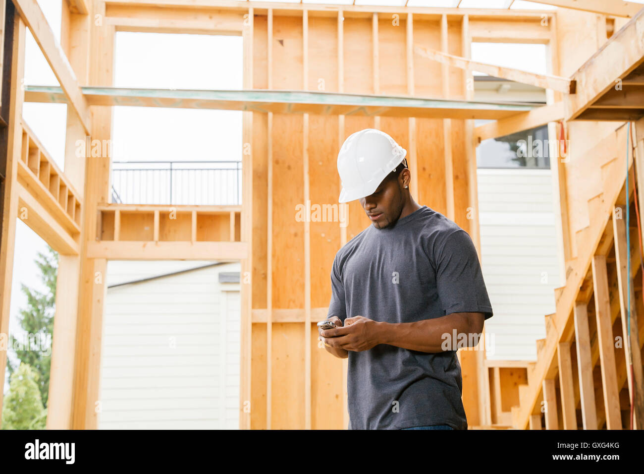 Black Construction Worker High Resolution Stock Photography and Images ...