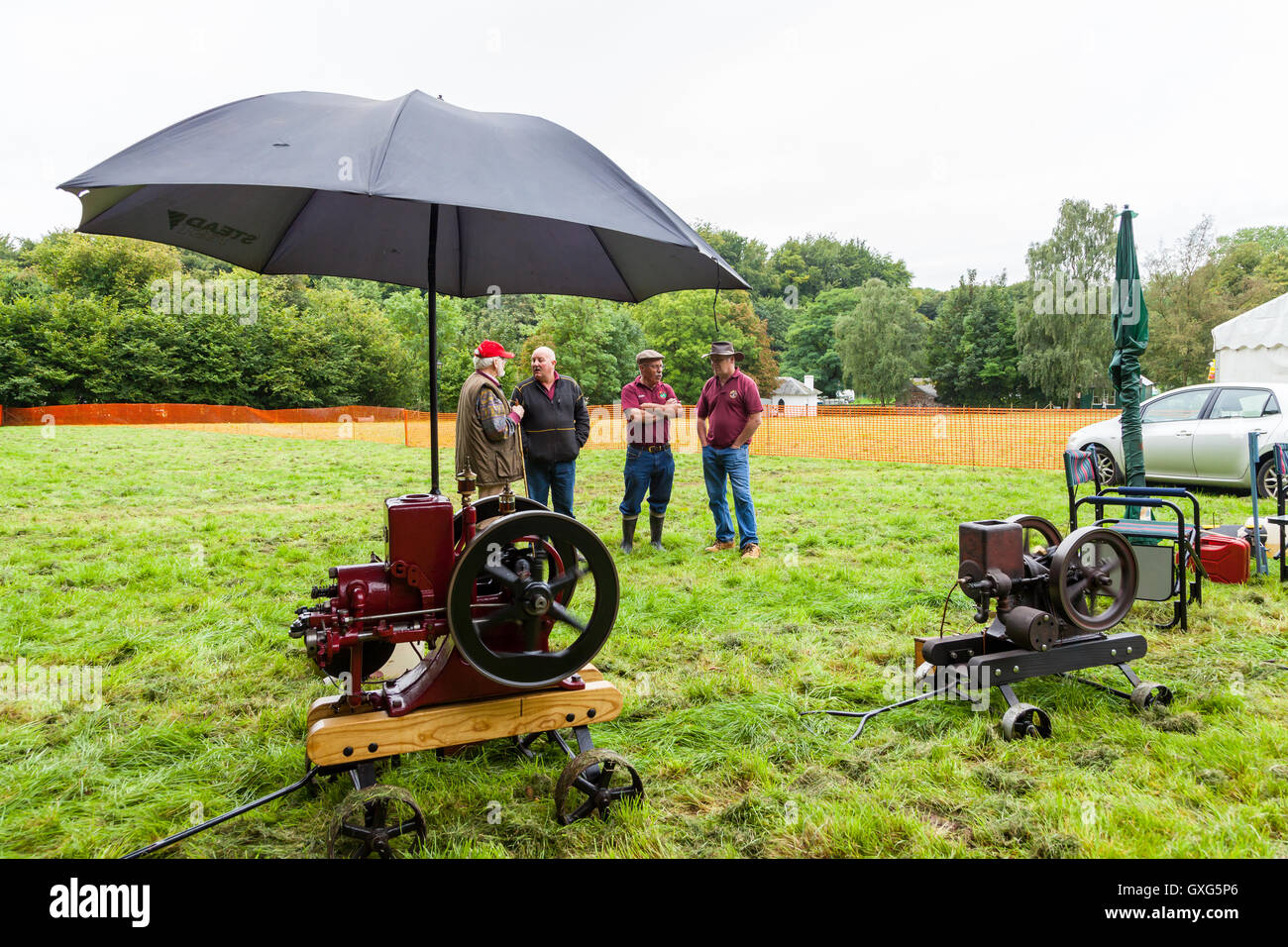 Old steam engines hi-res stock photography and images - Alamy