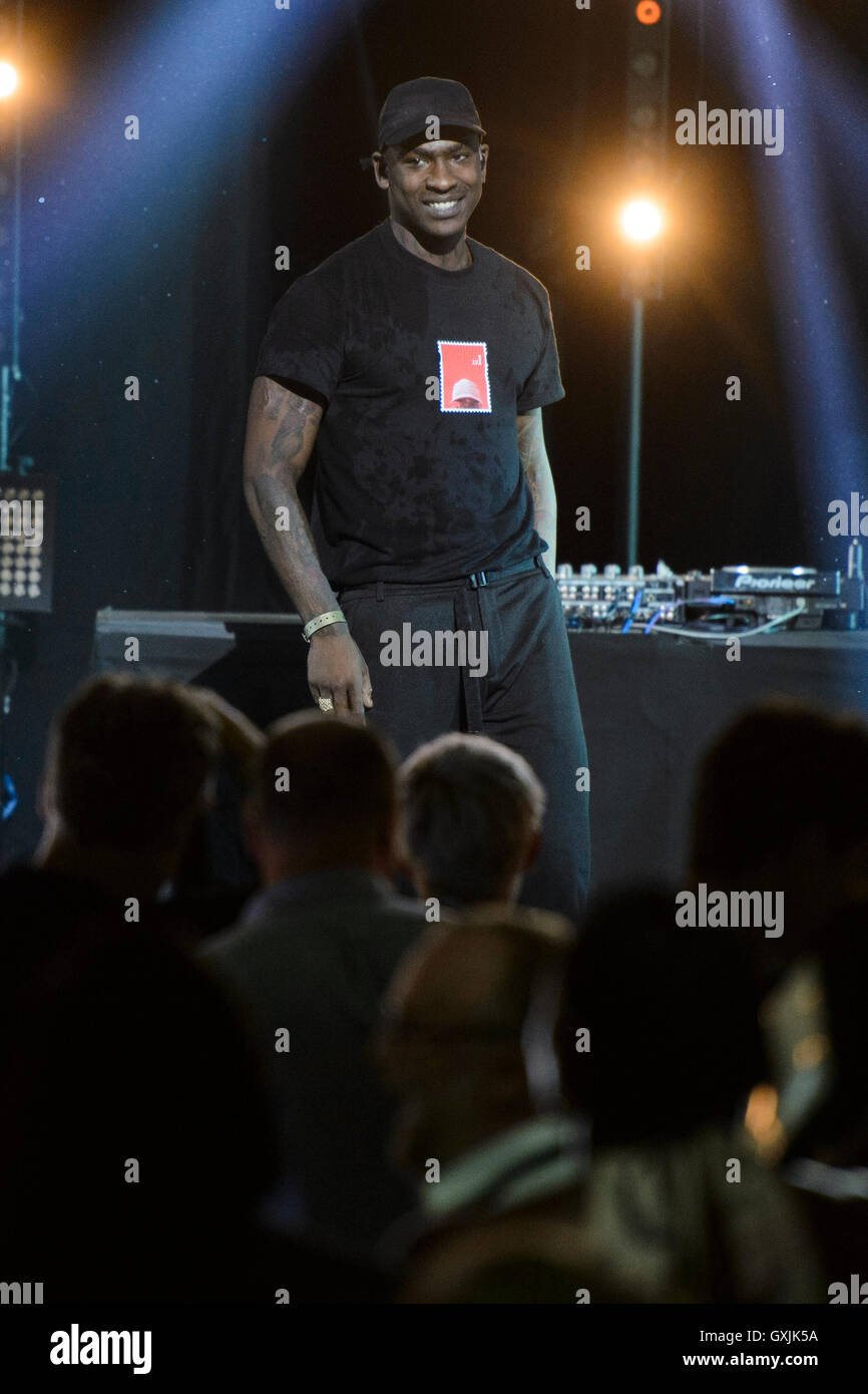 Skepta performing on stage after he is announced as the winner of the ...