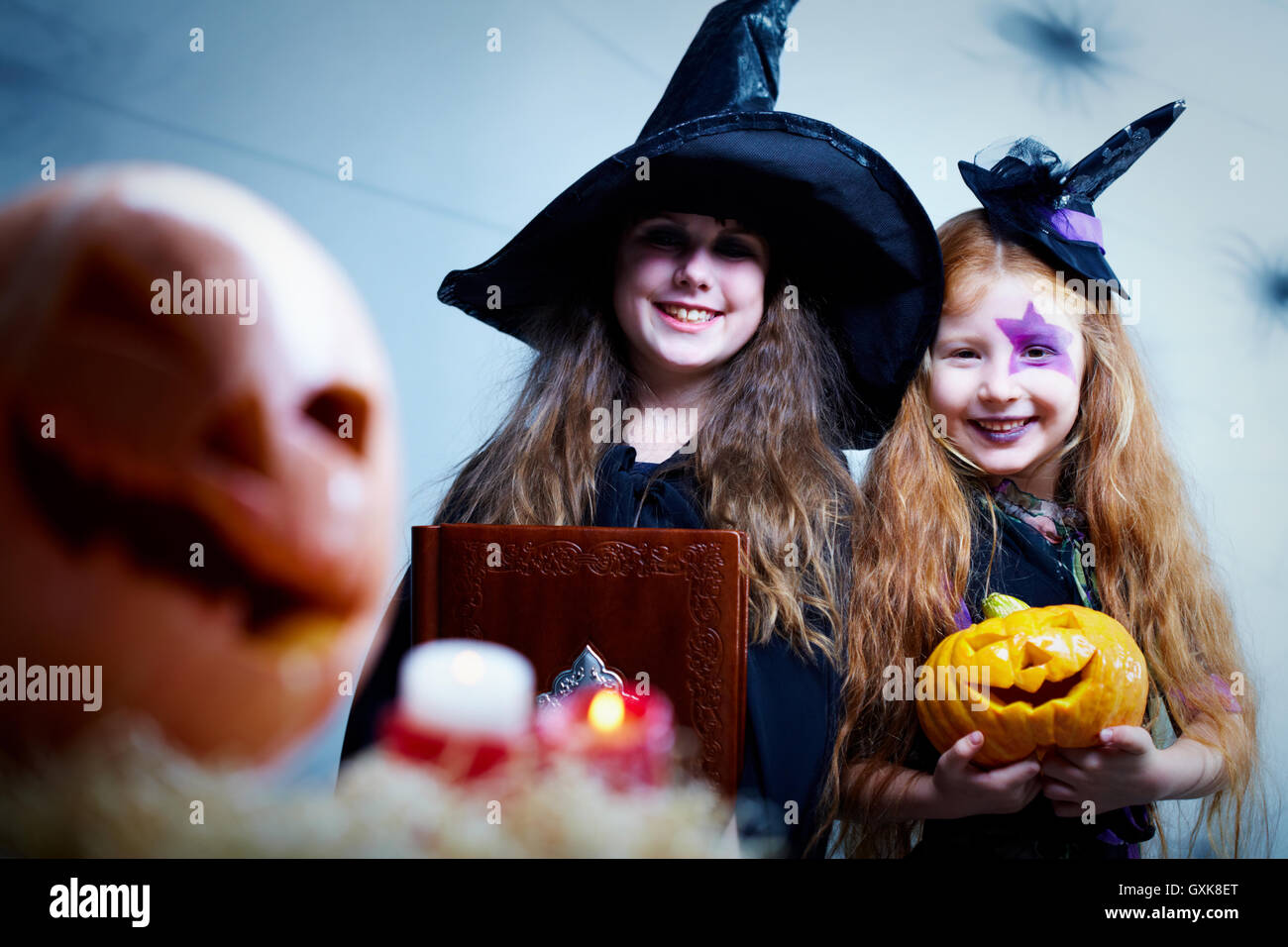 Two witches hi-res stock photography and images - Alamy