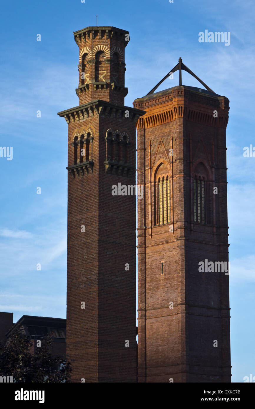 Victorian chimneys hi-res stock photography and images - Alamy