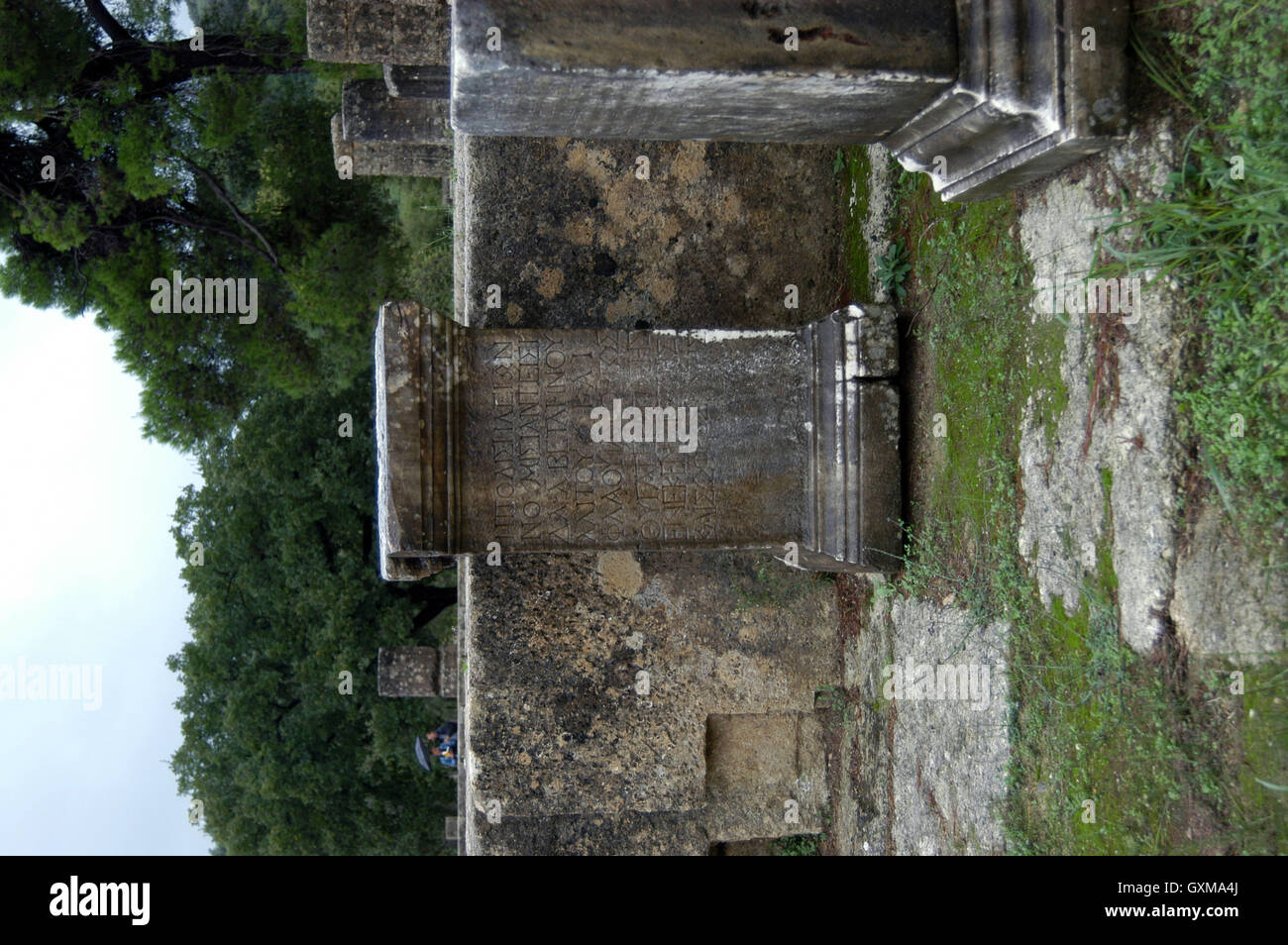 Oracle delphi hi-res stock photography and images - Alamy