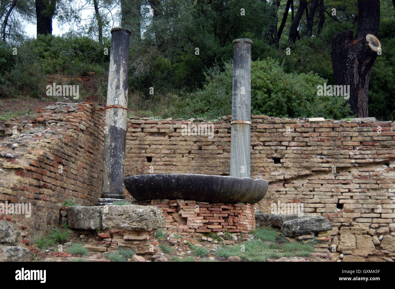 Oracle delphi hi-res stock photography and images - Alamy