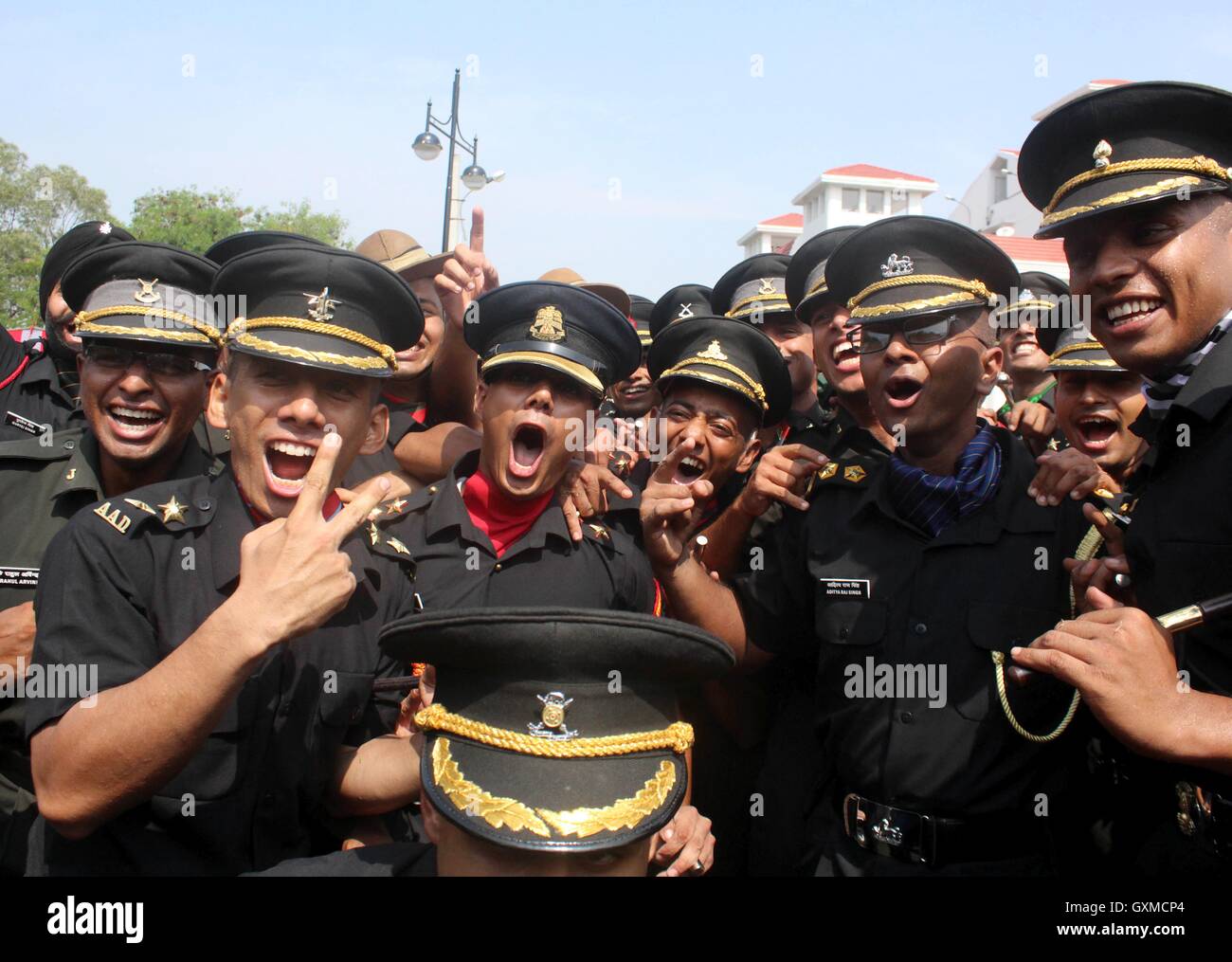 Passing out parade hi-res stock photography and images - Alamy