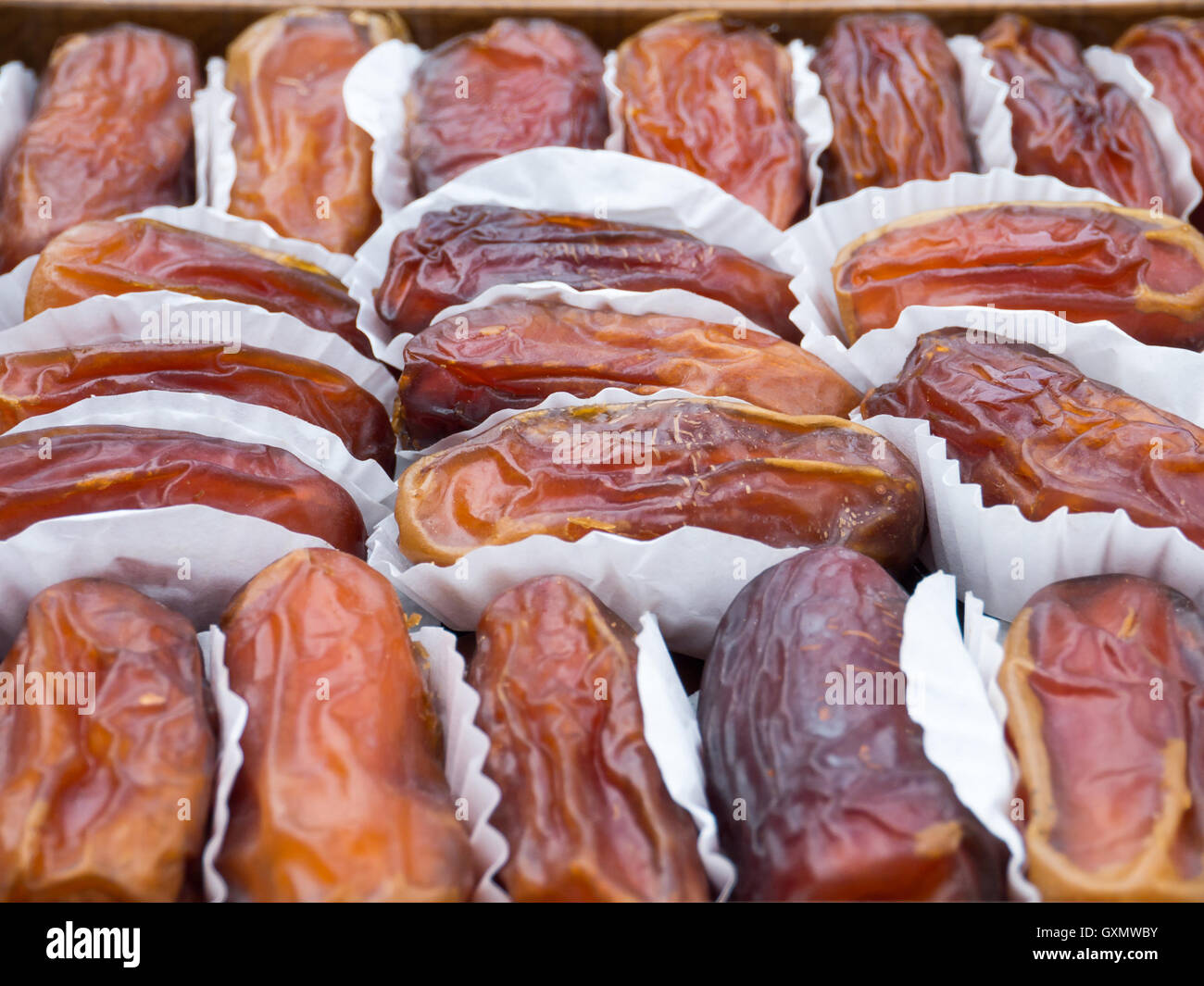 Food wrapping hi-res stock photography and images - Alamy