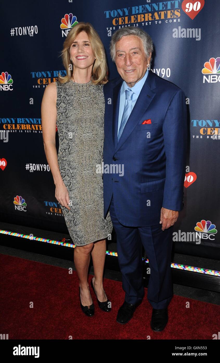New York, NY, USA. 15th Sep, 2016. Susan Crowe, Tony Bennett at ...