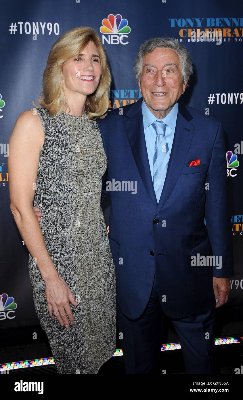 New York, NY, USA. 15th Sep, 2016. Susan Crowe, Tony Bennett at ...