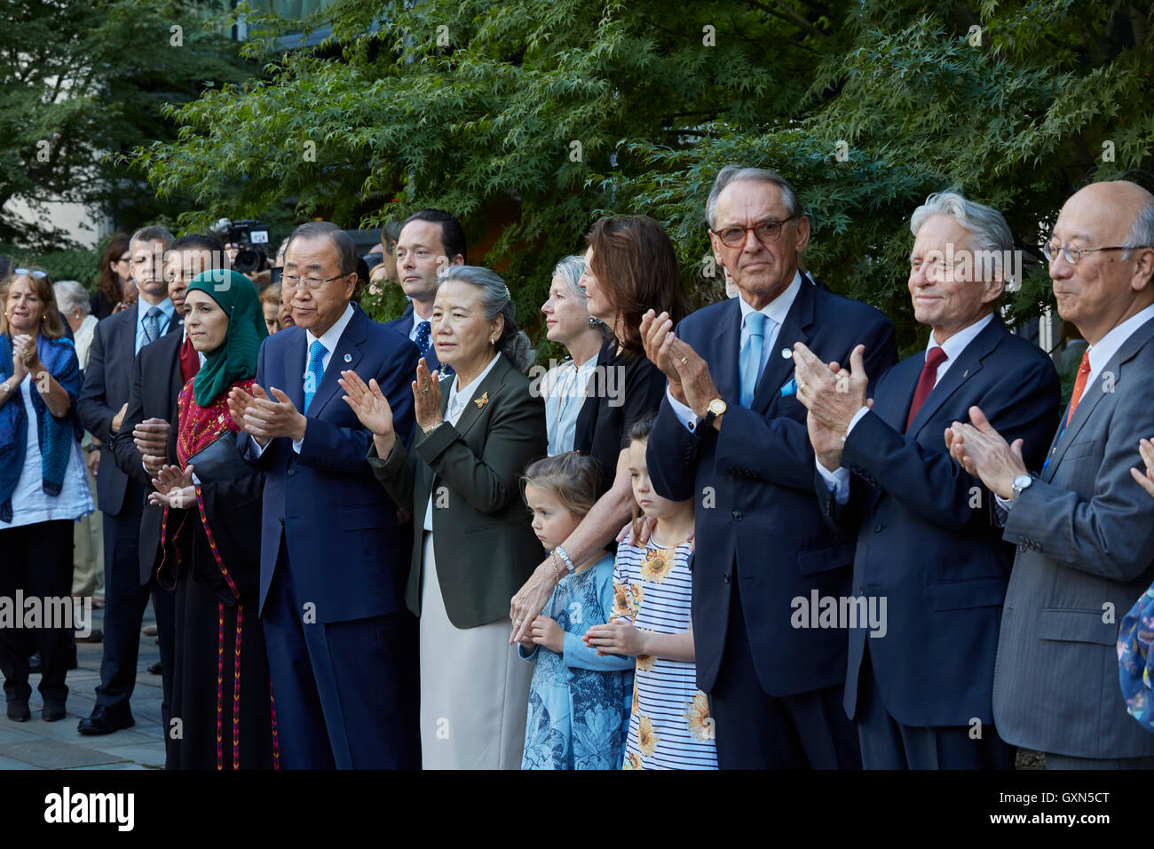 New York, United States. 16th Sep, 2016. US: UN, Peace Bell Ceremony on ...
