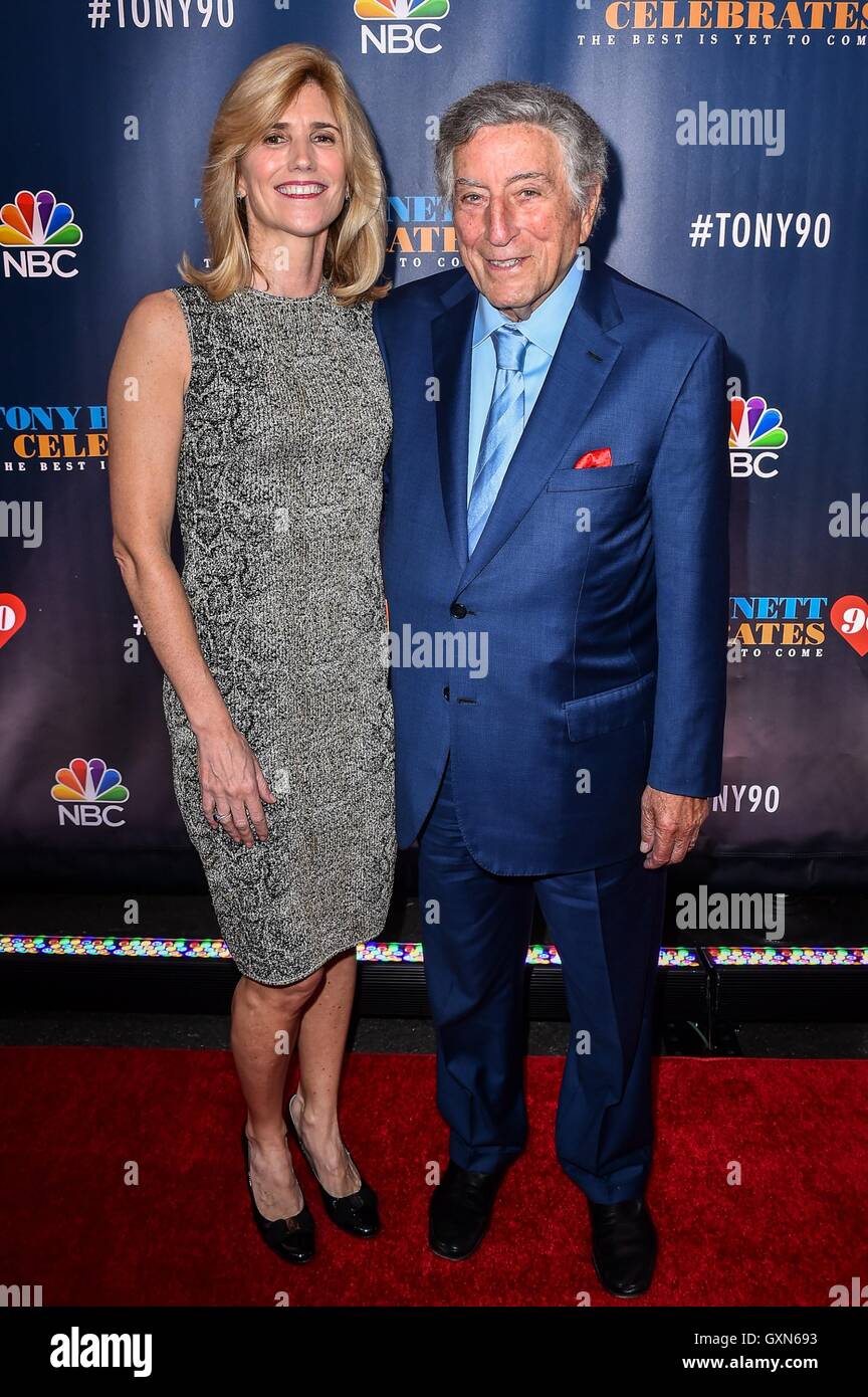 New York, NY, USA. 15th Sep, 2016. Susan Crow, Tony Bennett at arrivals ...