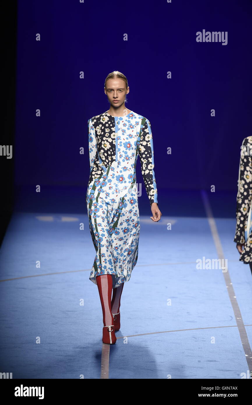 A model wears at collection runway a creation from Moises Nieto during ...