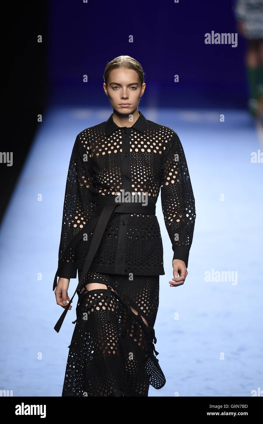 A model wears at collection runway a creation from Moises Nieto during ...