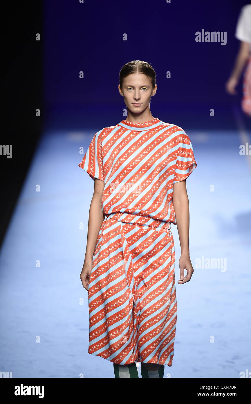 A model wears at collection runway a creation from Moises Nieto during ...