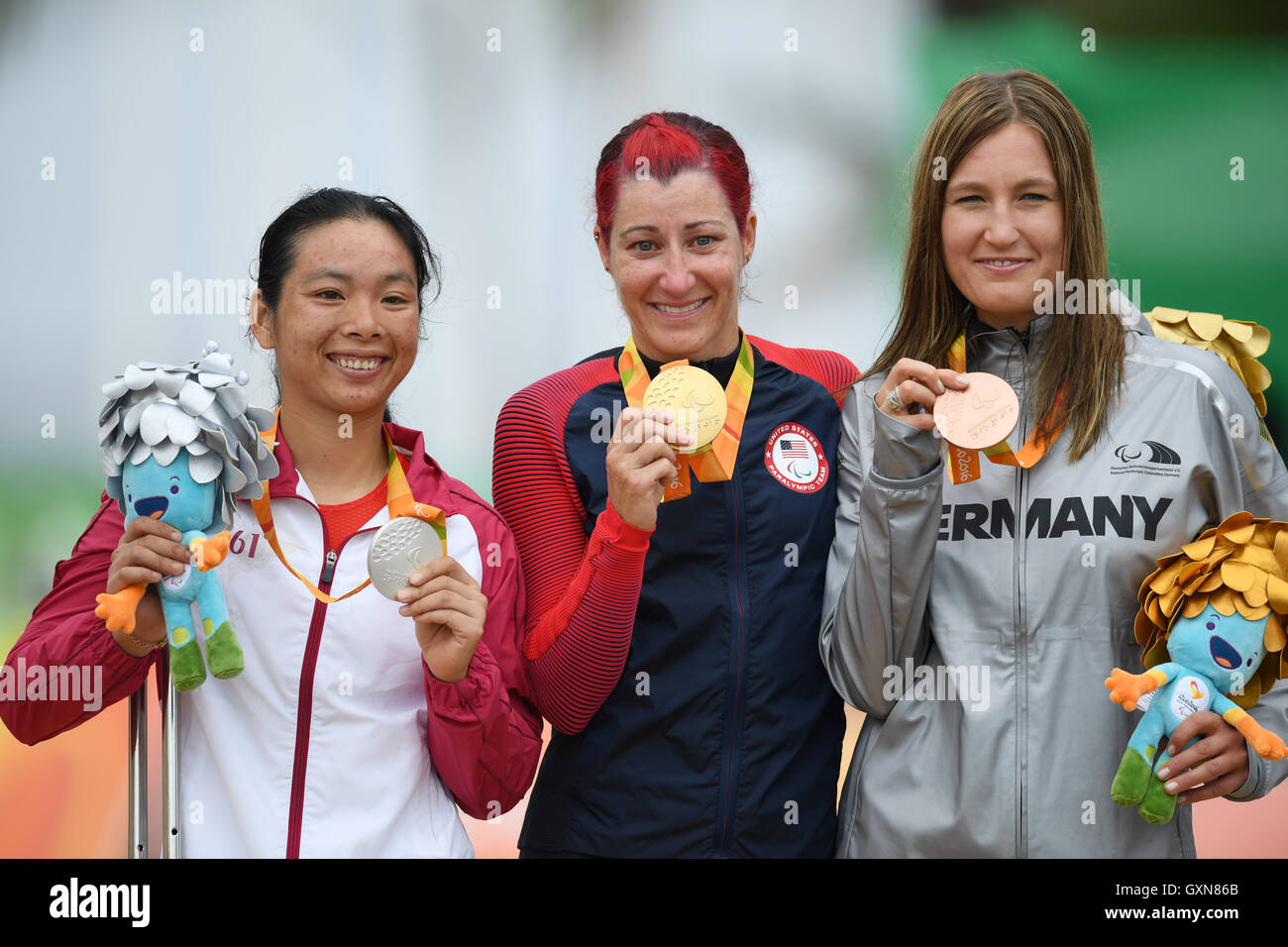 Rio de Janeiro, Brazil. 16th Sep, 2016. (L-R) Sini Zeng (CHN), Jamie ...