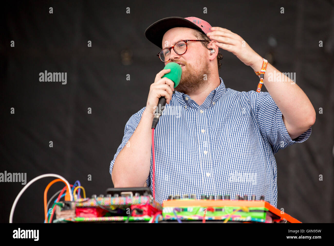 Chicago, Illinois, USA. 16th Sep, 2016. Musician DAN DEACON performs ...