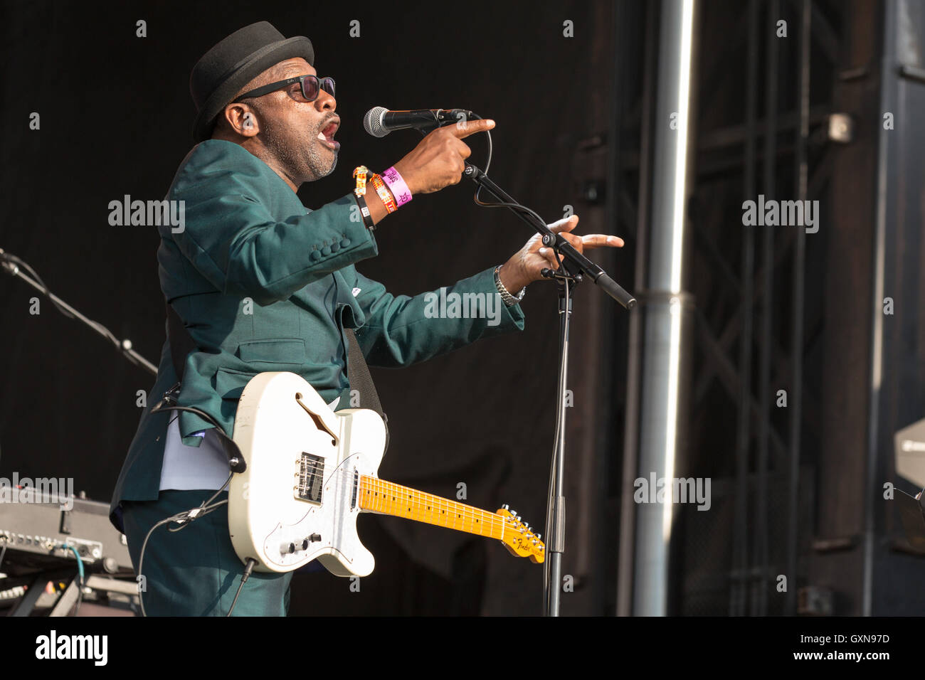 Alamy specials hi-res stock photography and images - Alamy