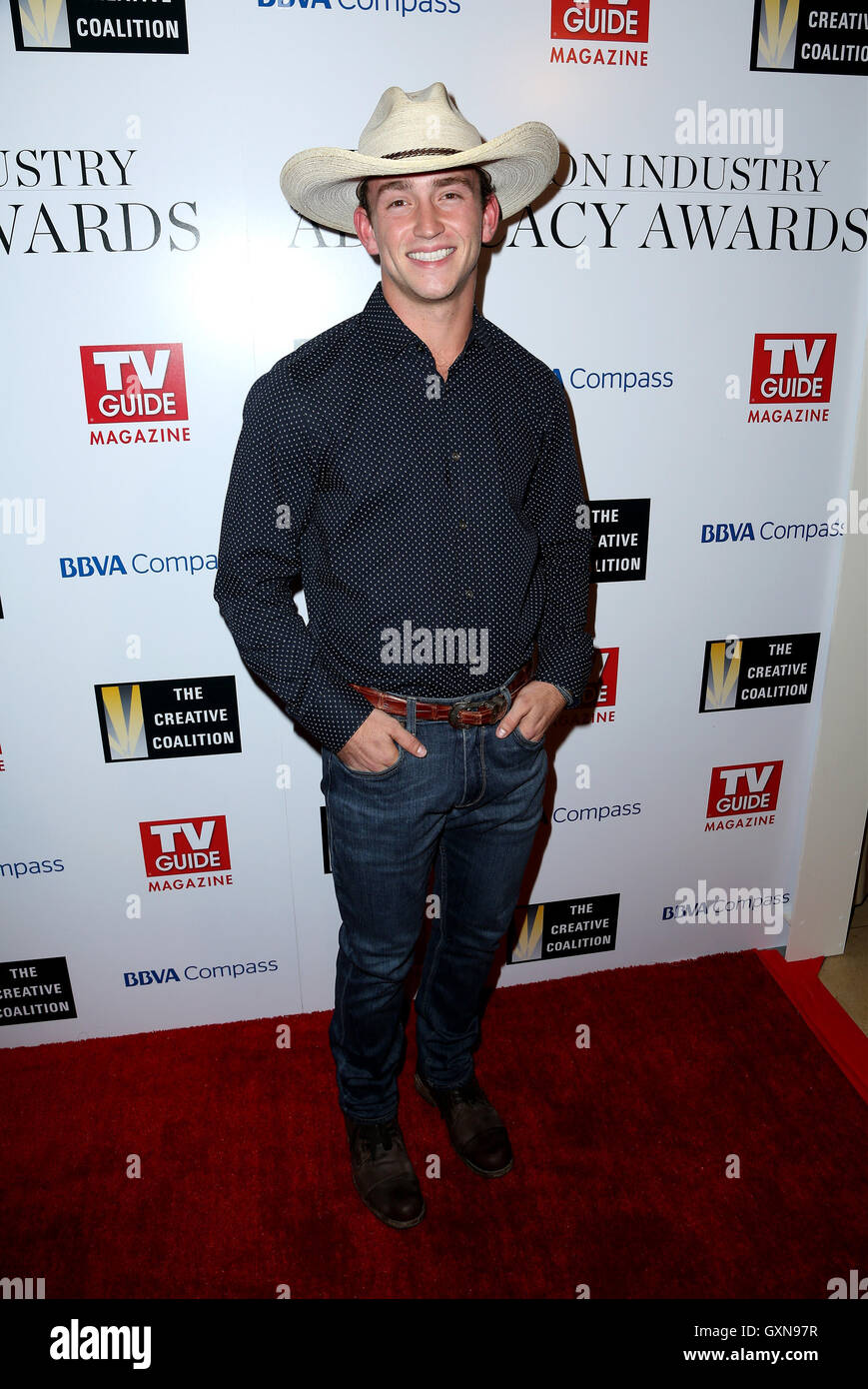 Los Angeles, Ca, USA. 16th Sep, 2016. Tyler Dial arrives at the 2016 ...