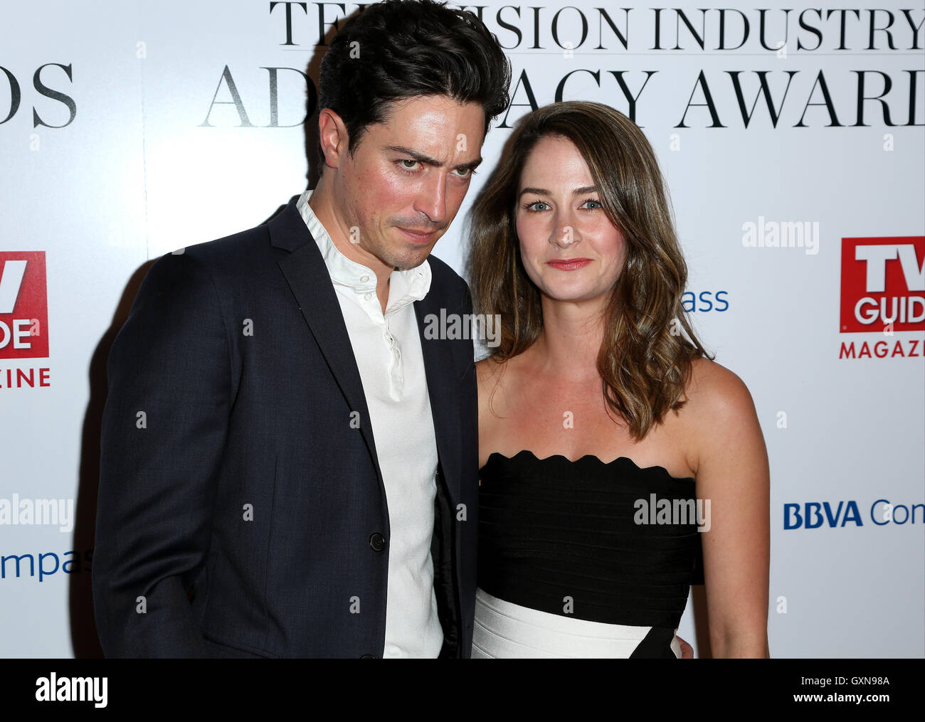 Los Angeles, Ca, USA. 16th Sep, 2016. (L-R) Ben Feldman and Michelle ...