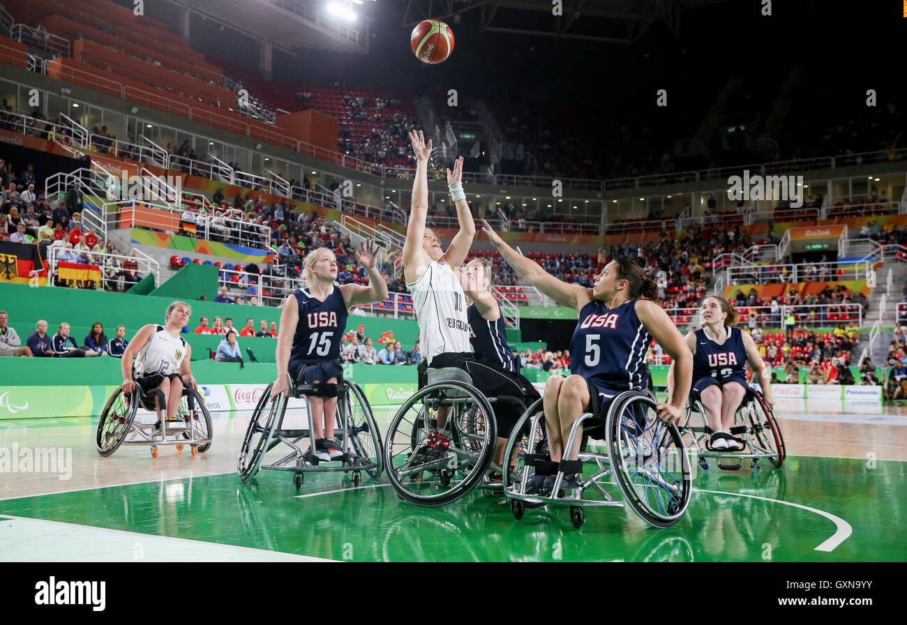 Rio de Janeiro, Brazil. 16th Sep, 2016. Gesche Schuenemann (C) of ...