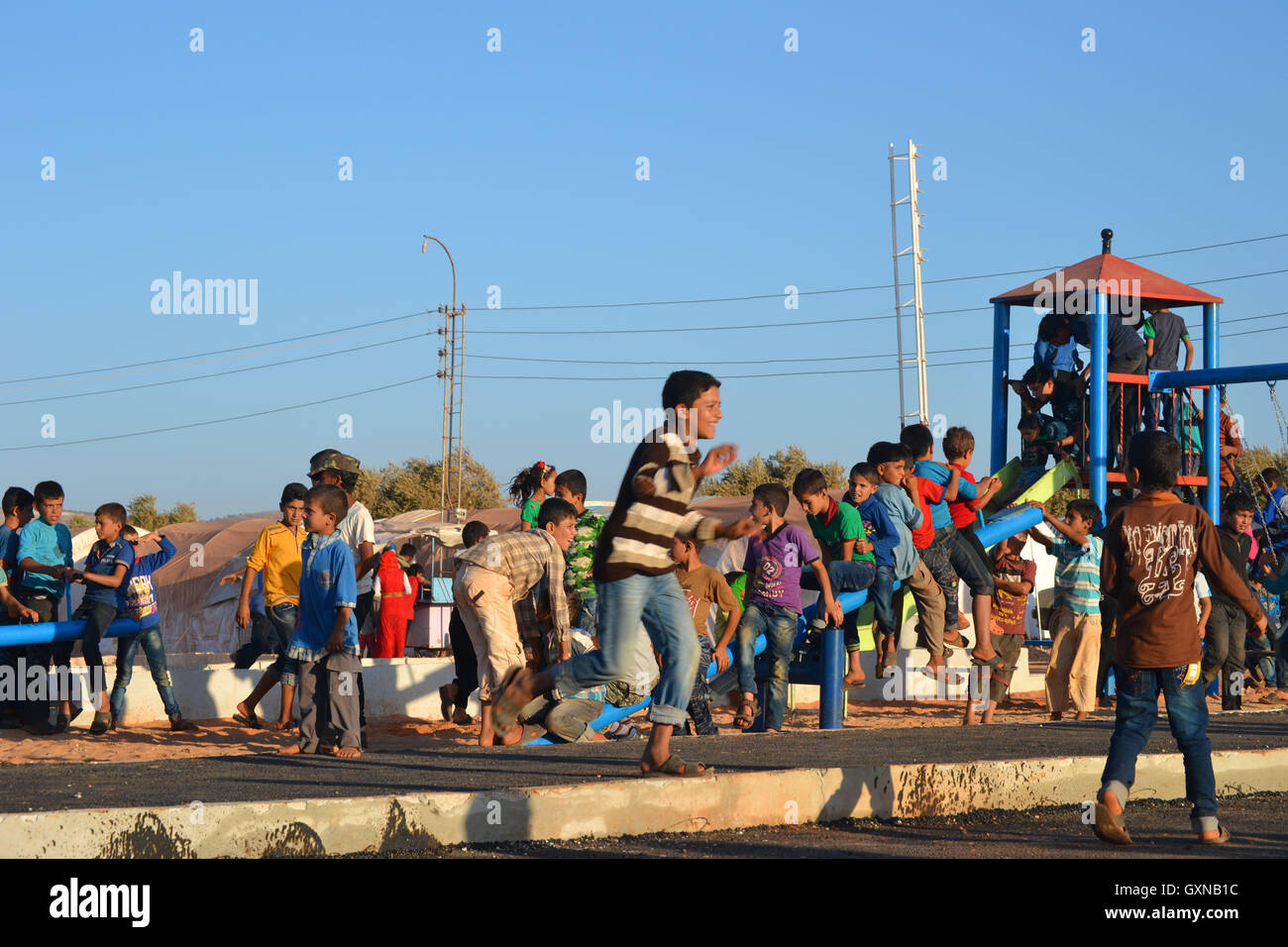 Atmeh, Idlib, Syria. 10th Sep, 2016. Syrian children from the Atmeh ...