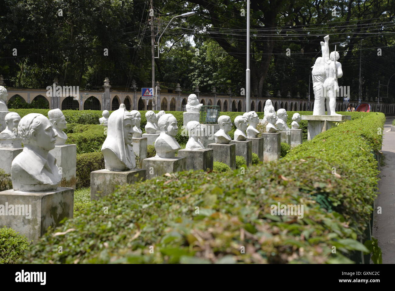 Dhaka, Bangladesh. 17th September, 2016. The sculptures Terrace ...