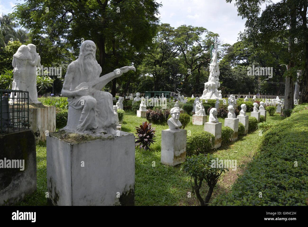 Dhaka, Bangladesh. 17th September, 2016. The sculptures Terrace ...