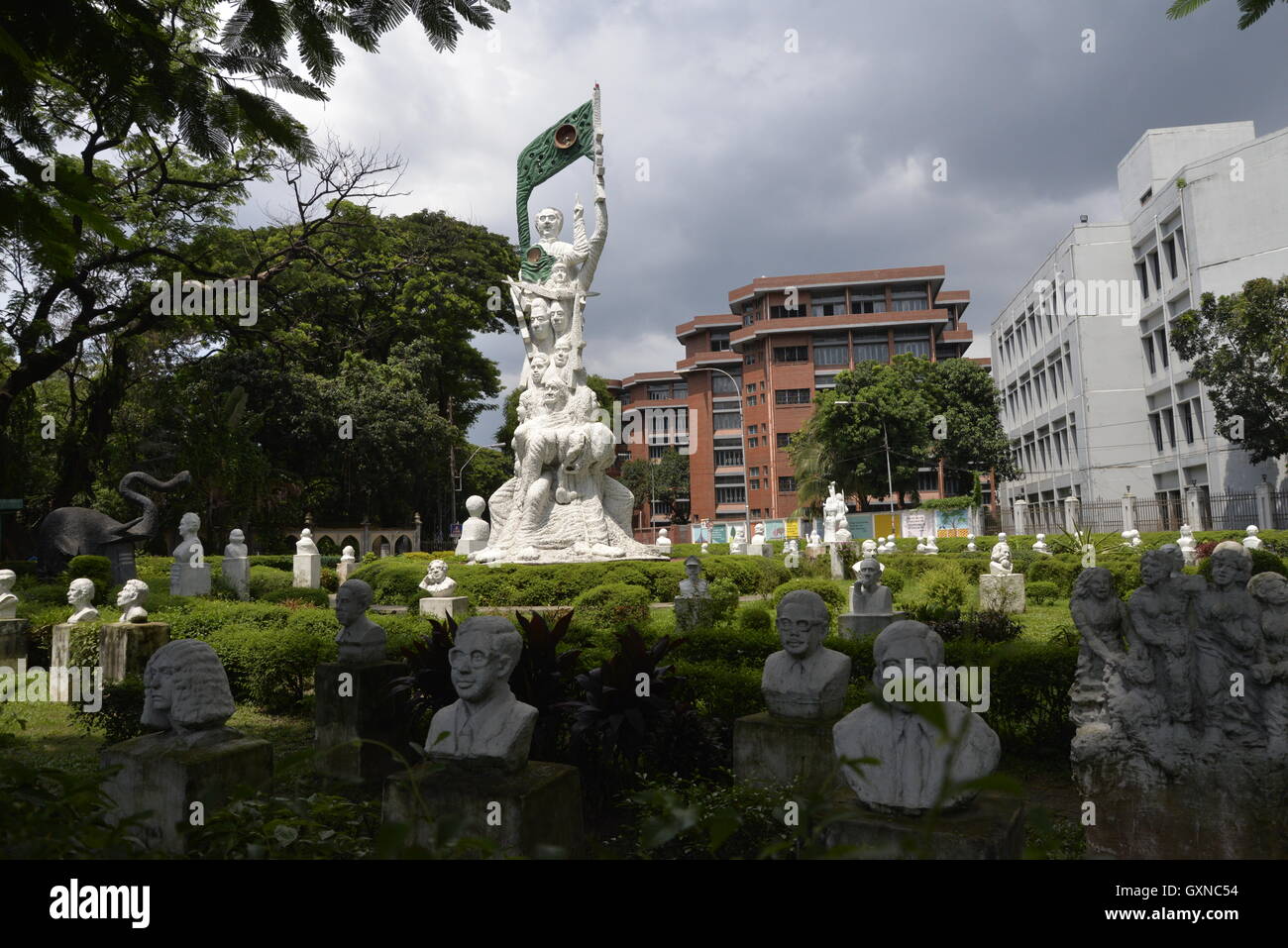 Dhaka, Bangladesh. 17th September, 2016. The sculptures Terrace ...
