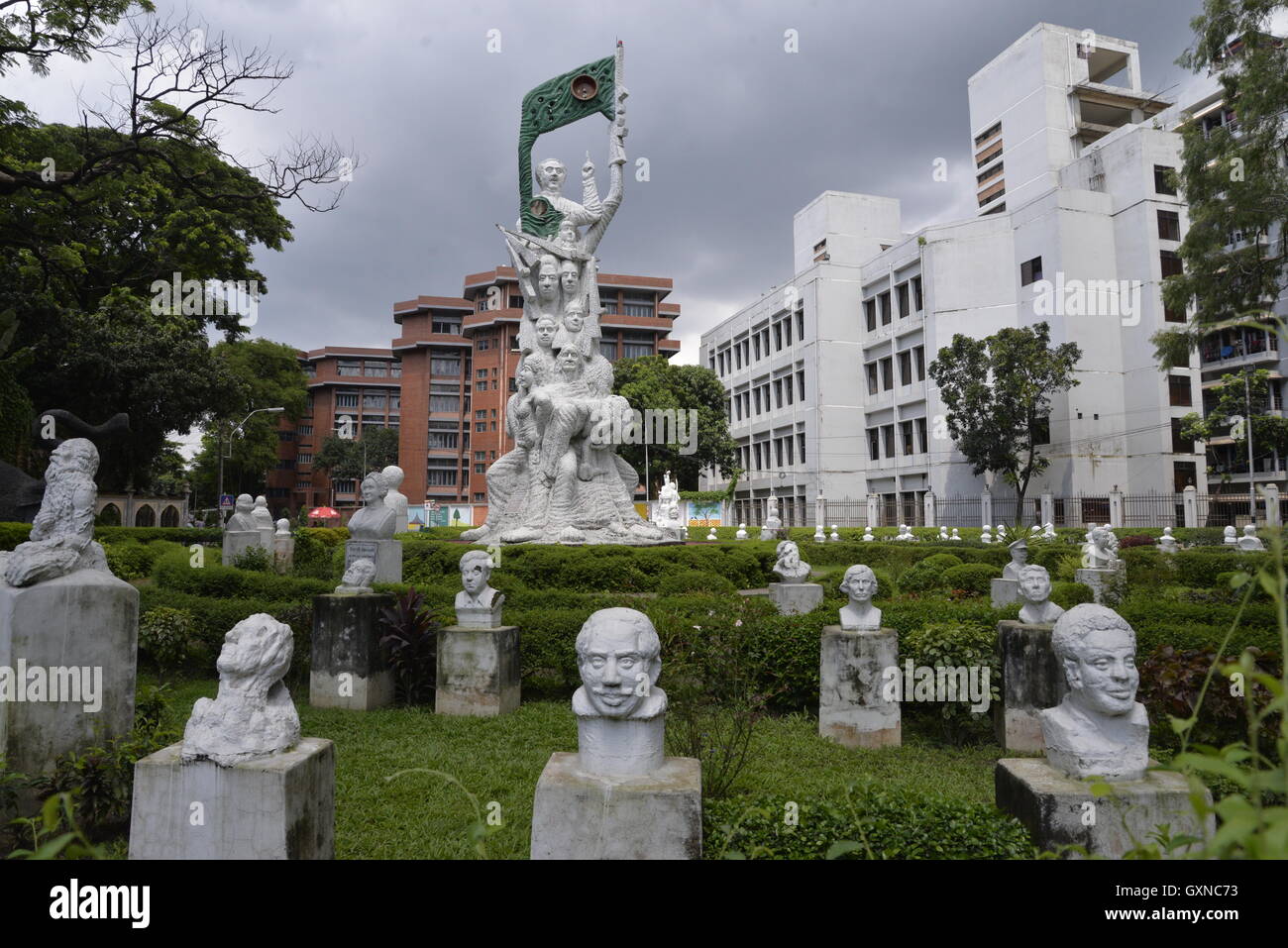Dhaka, Bangladesh. 17th September, 2016. The sculptures Terrace ...