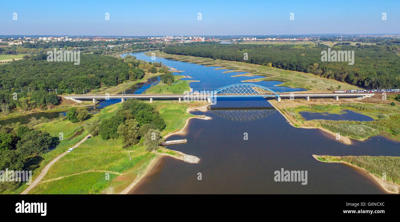 An aerial photo with a drone shows the Oder, the German-Polish border ...