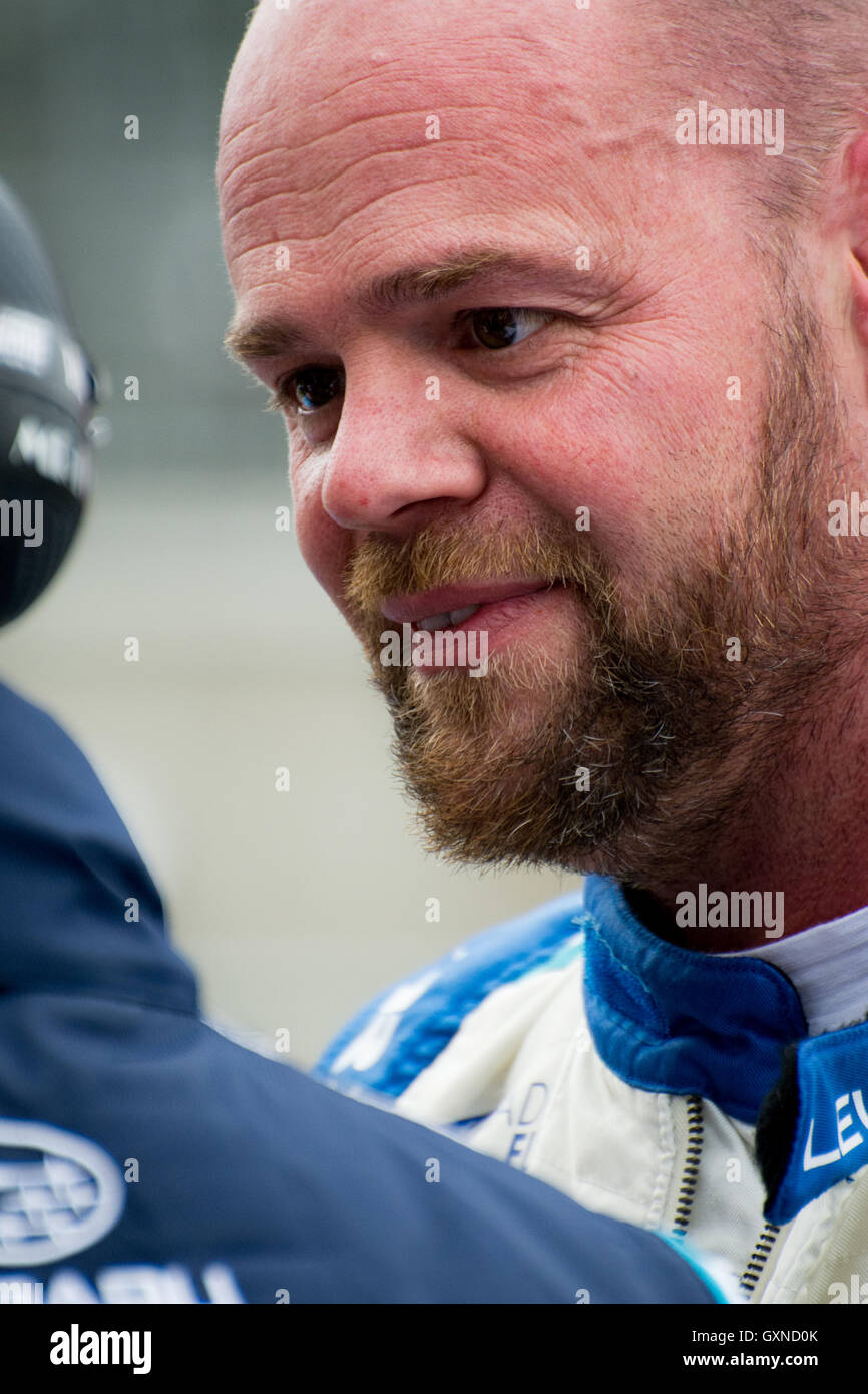 Towcester, Northamptonshire, UK. 17th September, 2016. BTCC racing ...