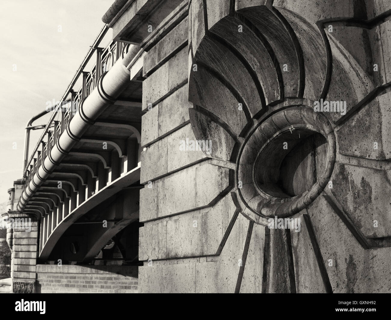 Pont rouelle, paris, france hi-res stock photography and images - Alamy