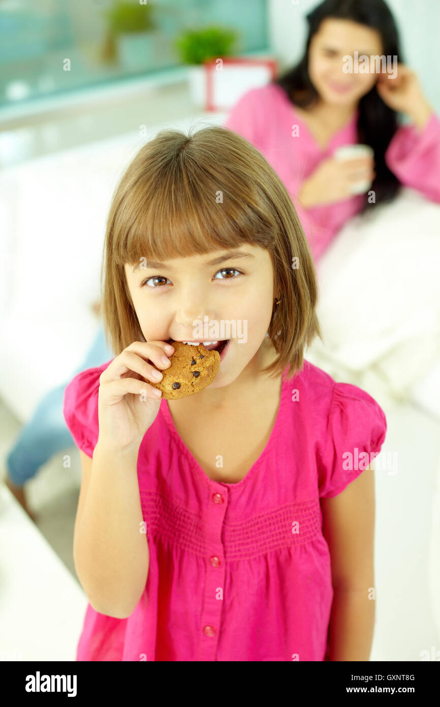 Child with cookie Stock Photo - Alamy