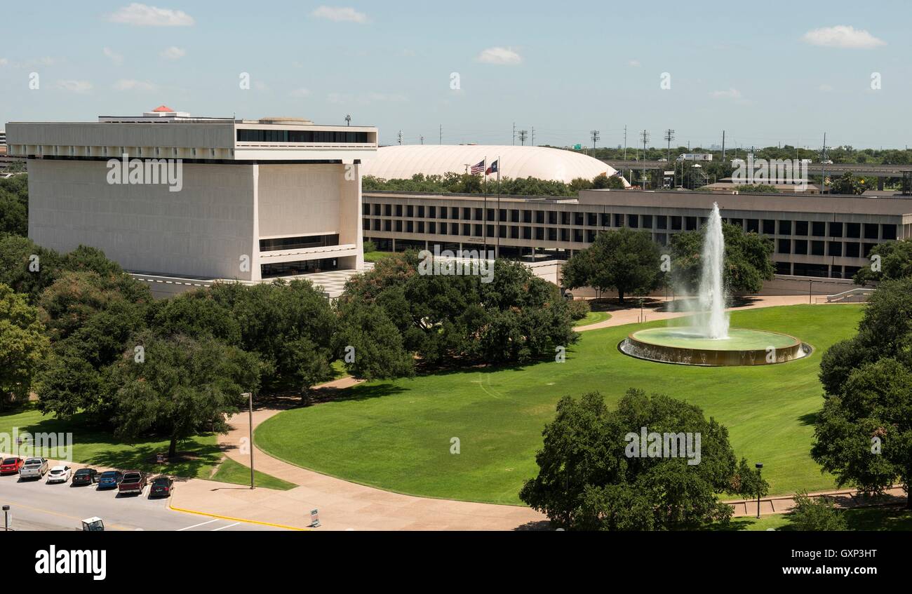 Elevated view of the front entrance and grounds of the LBJ Presidential ...