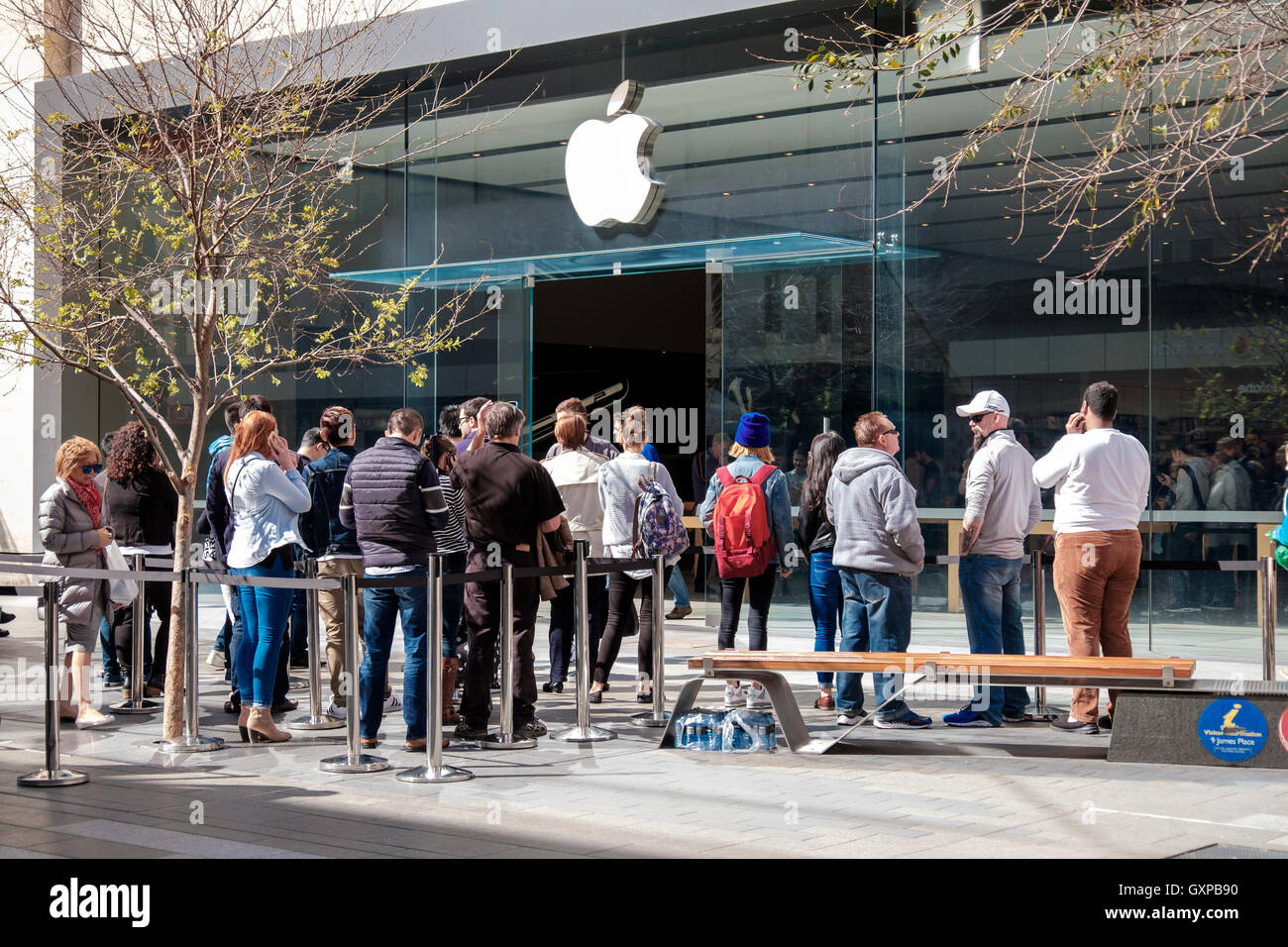 Apple store australia hi-res stock photography and images - Alamy