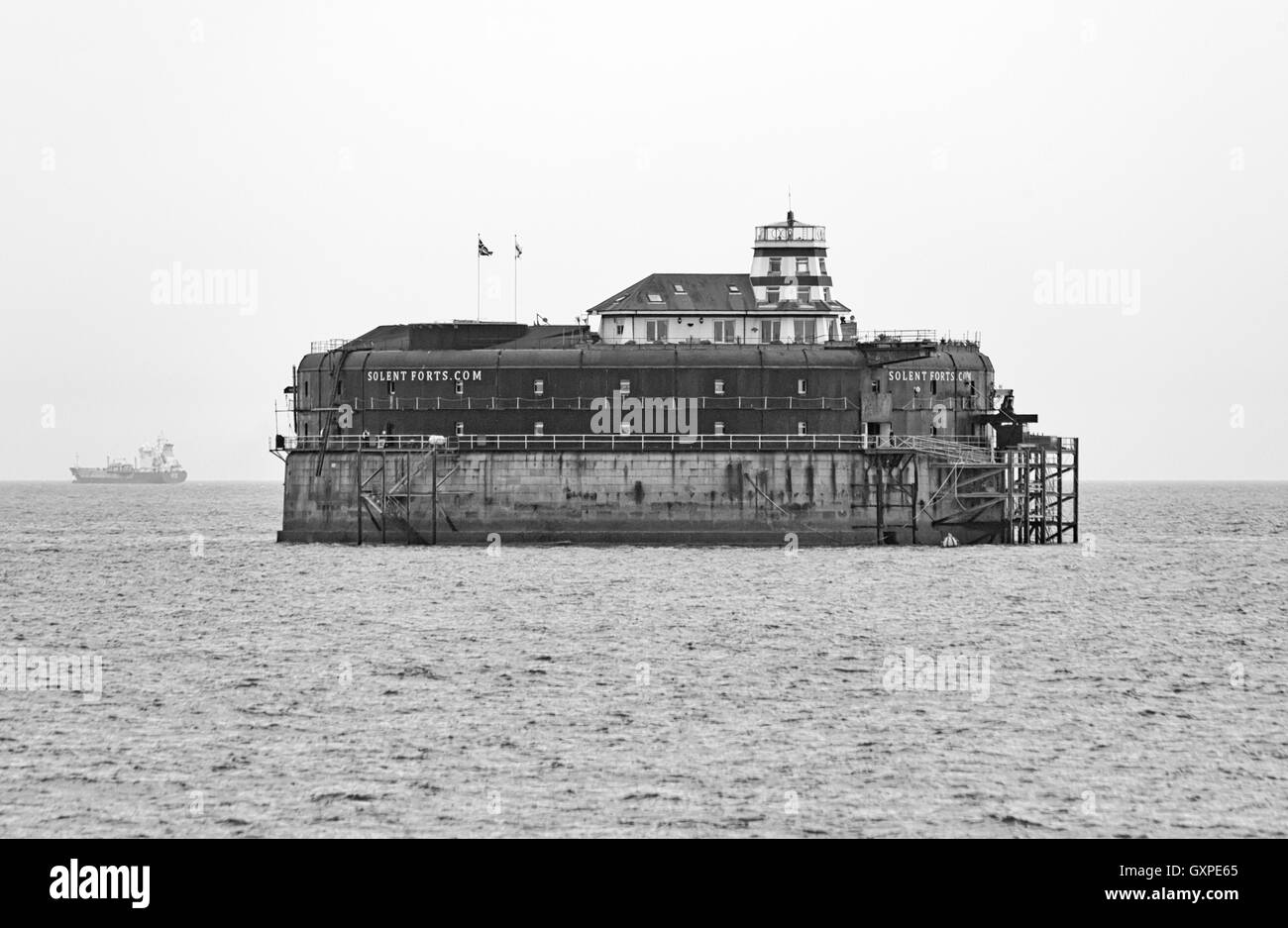 Solent forts hi-res stock photography and images - Alamy