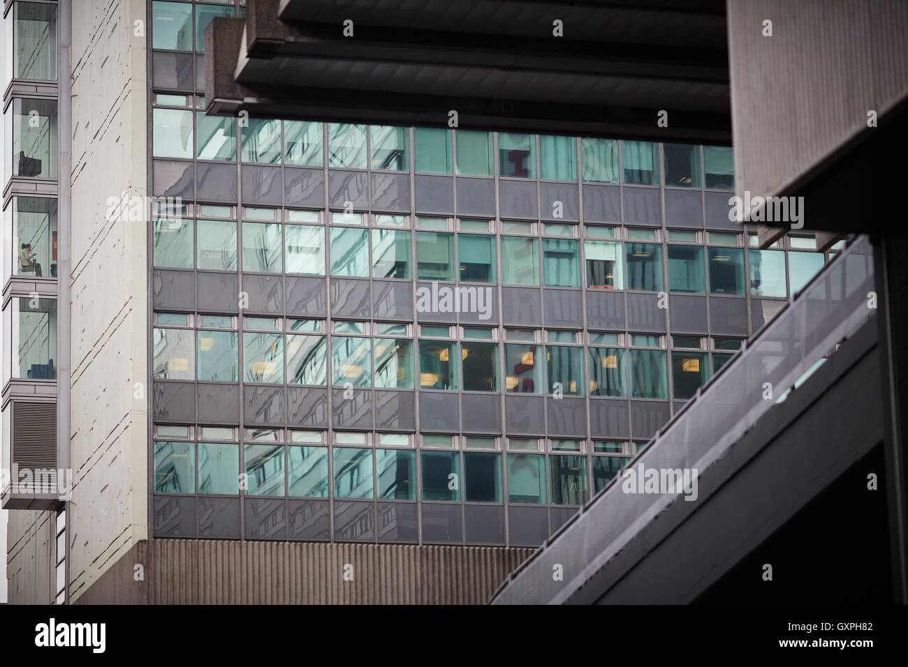 30 storey building hi-res stock photography and images - Alamy