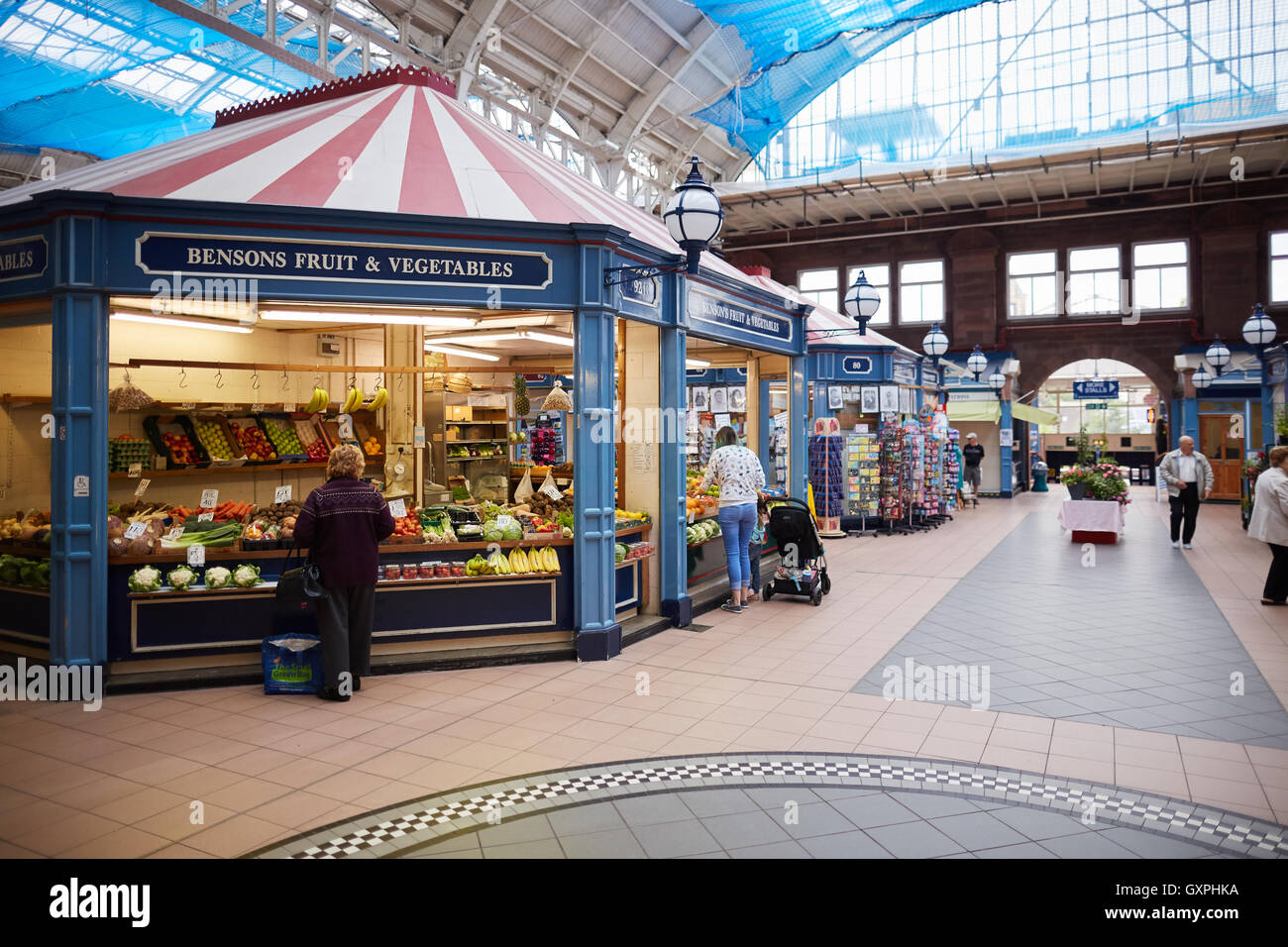Victorian covered walkway hi-res stock photography and images - Alamy