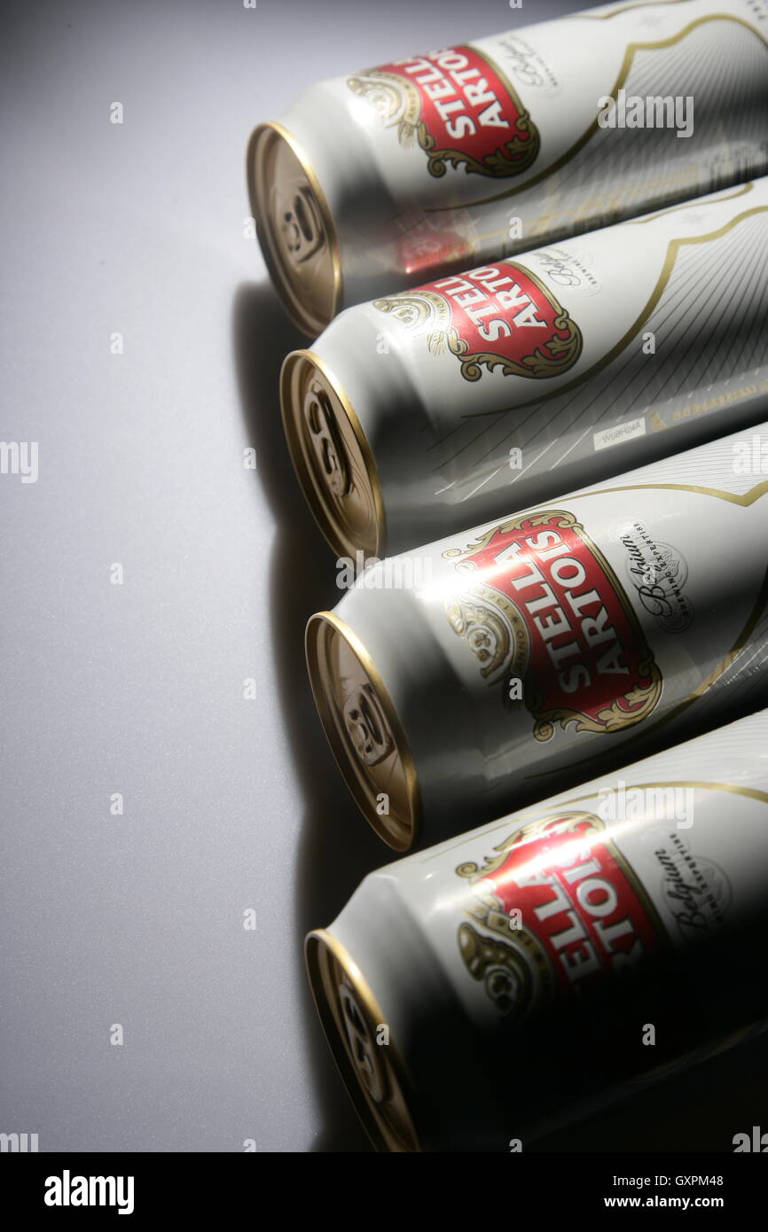 Four cans of Stella Artois lager Stock Photo - Alamy