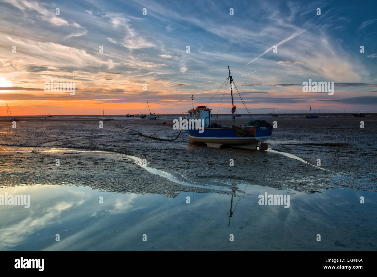 Meols beach on the north coast of the Wirral Stock Photo - Alamy