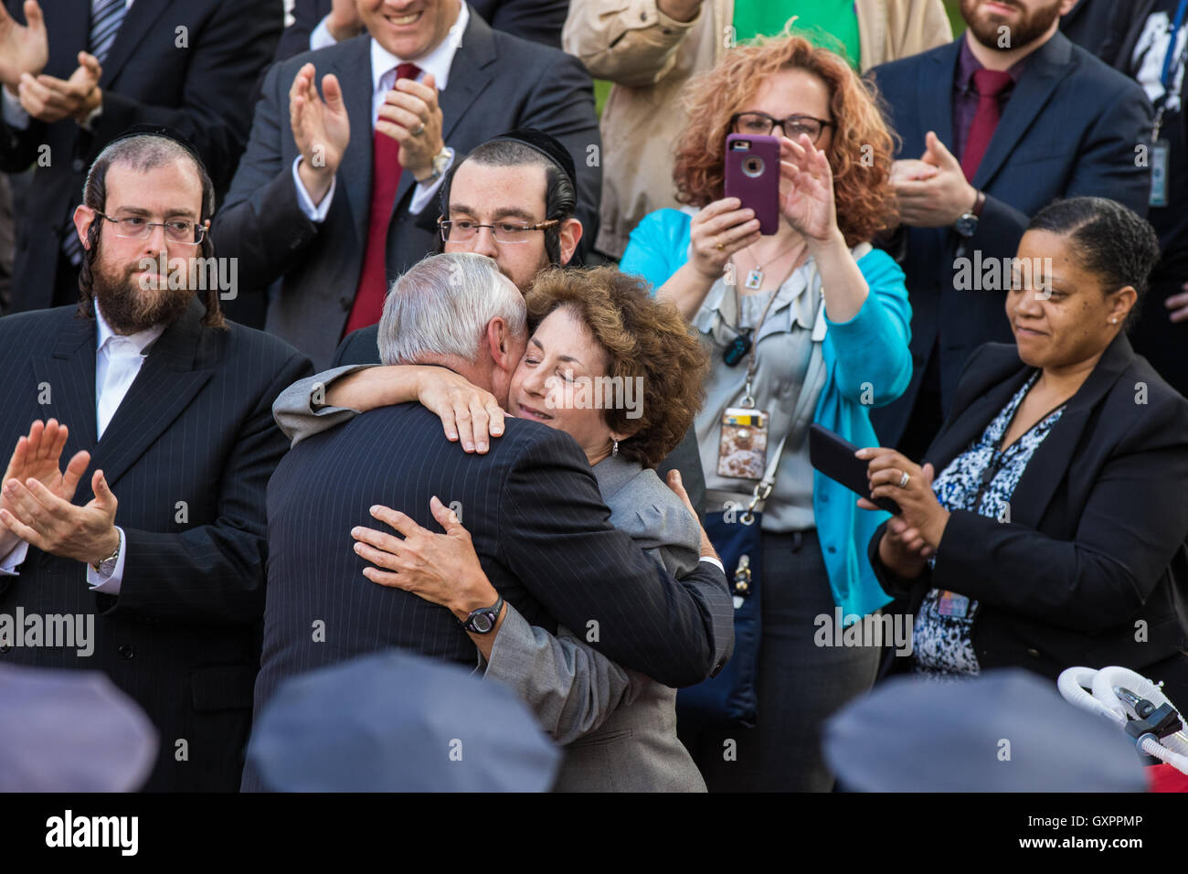 New York, USA. 16th September, 2016. Bill Bratton ( with red tie) duing ...