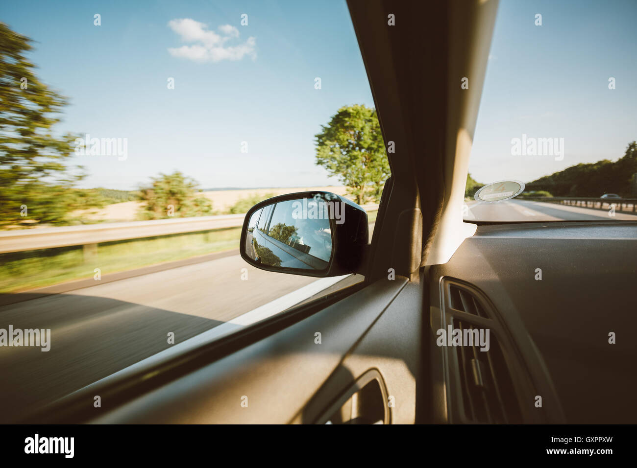 View from car window hi-res stock photography and images - Alamy