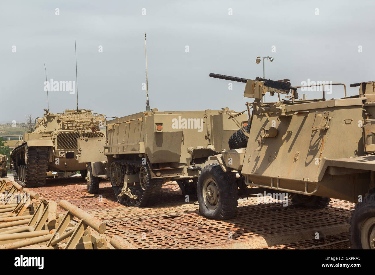 Israel transport military wheels hi-res stock photography and images ...